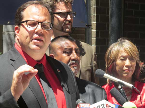Teachers union hiring 6 in ‘groundbreaking’ plan to organize | LA ...