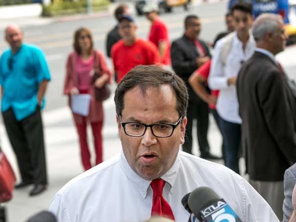 Reaction to Deasy resignation as polarizing as his tenure | LA School ...