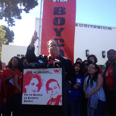 Just In: LAUSD board approves teacher deal, valued at $607 million | LA ...