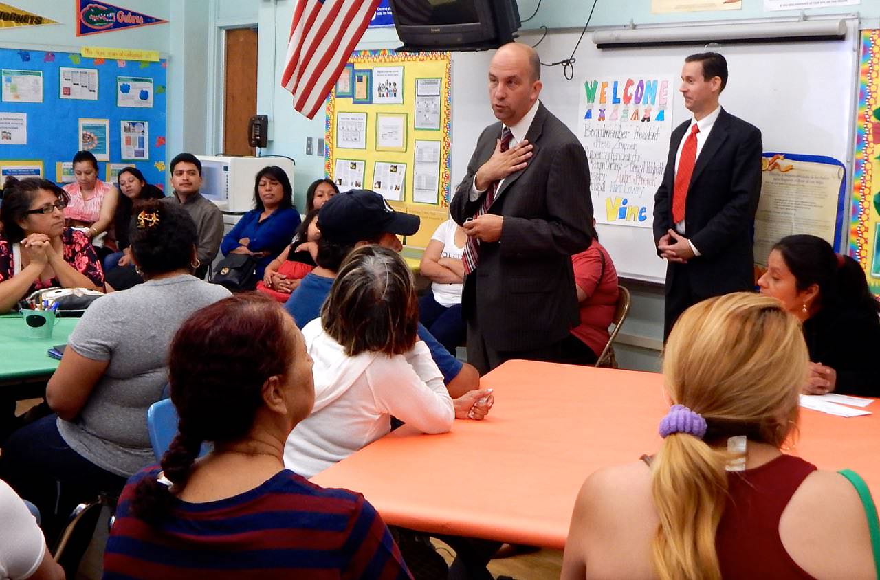 Zimmer, board members open the first day of school across district | LA ...