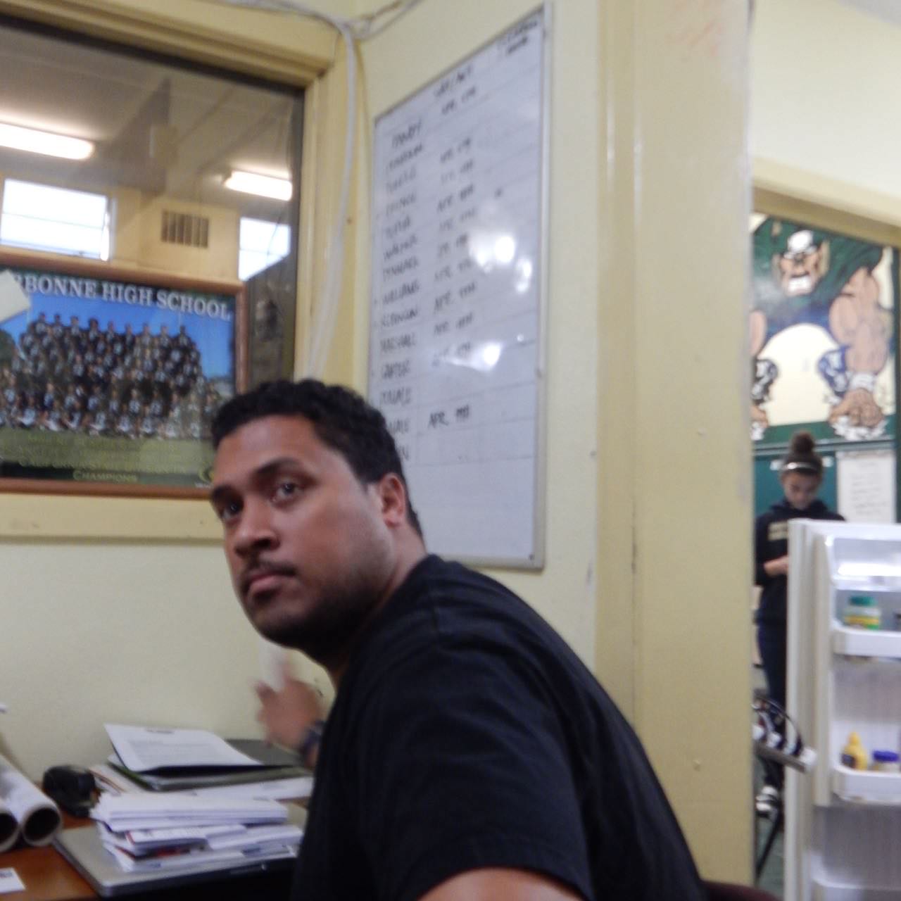 Coach of LAUSD’s first state champion football team scores 100% college ...