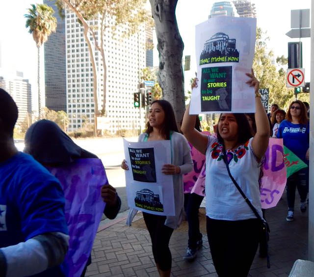 Ethnic studies classes get renewed after stalling | LA School Report