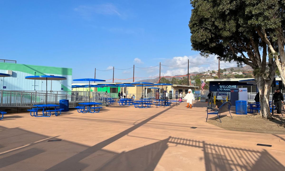 Marquez Elementary School is the First to Return After Palisades Fire ...